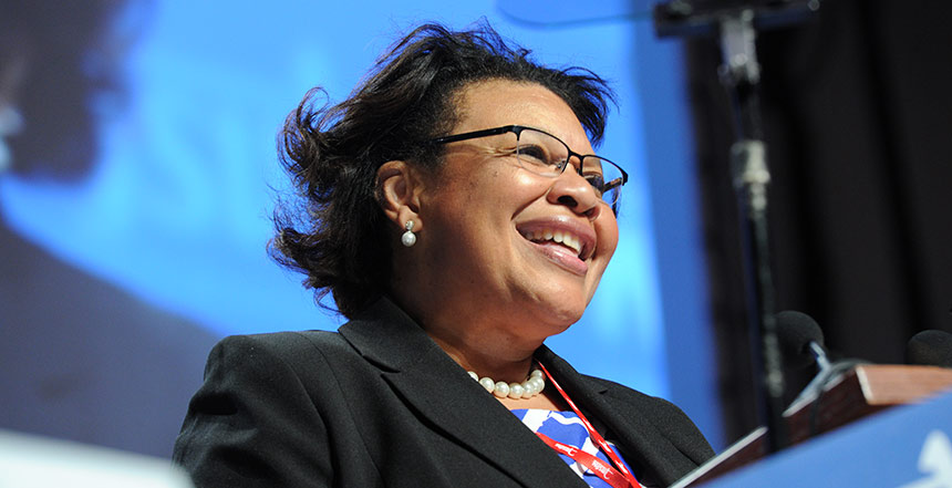 NEA’s Moss salutes NYSUT activism